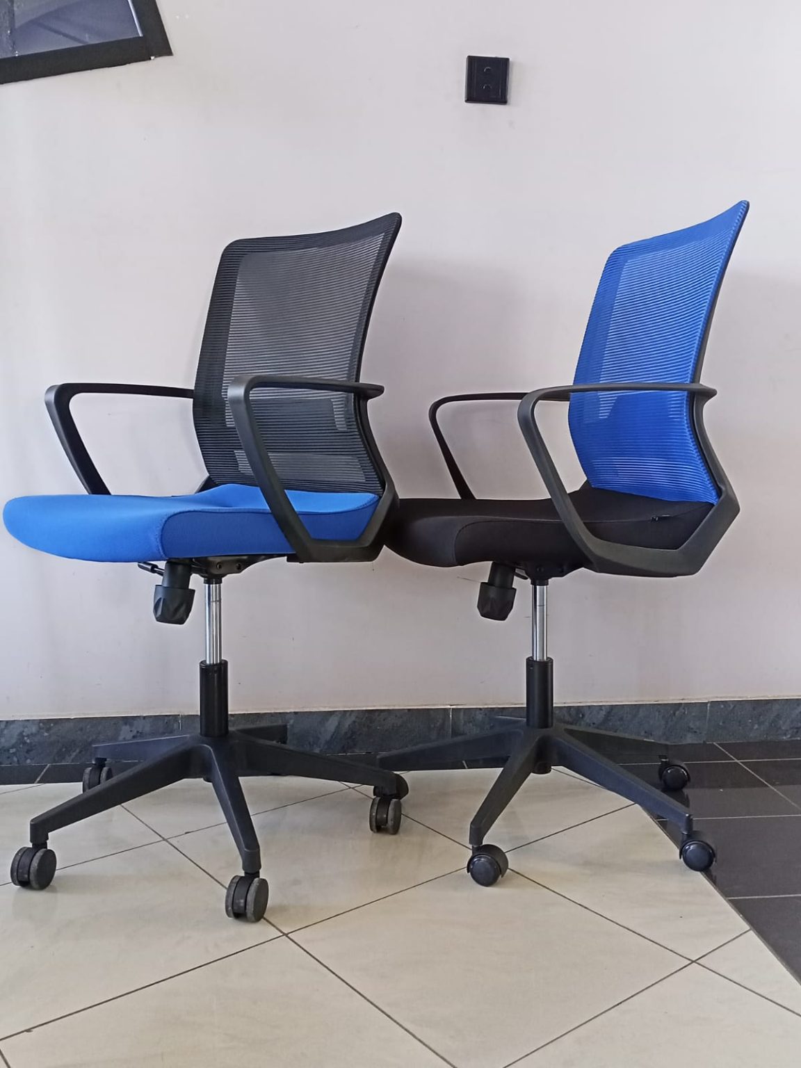 mid-back office chair - homesun furniture